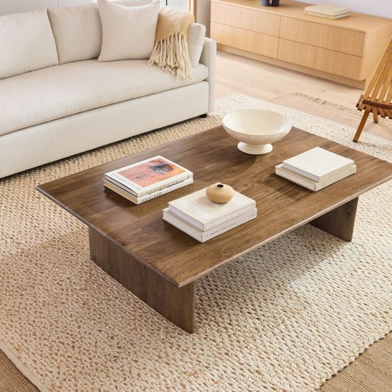 6 Minimalist Coffee Table Decor Ideas for a Clutter-Free Look - Kelsey ...