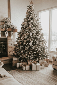 21 Stunning Neutral Christmas Tree Decor Ideas You’ll Want to Copy ...